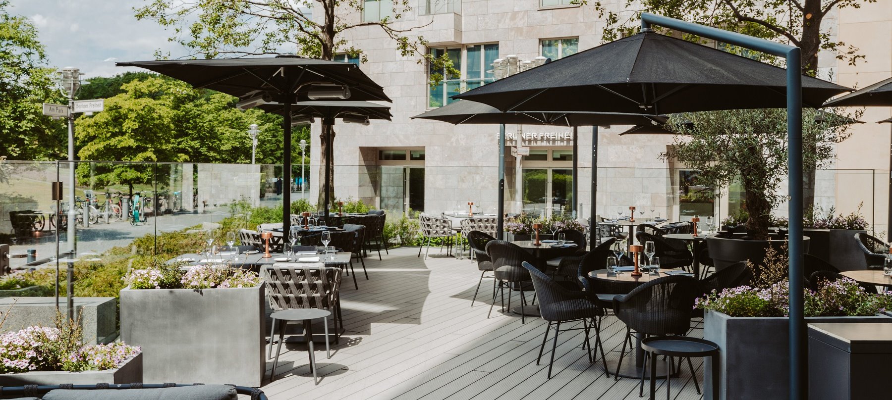 Home [www.potsrestaurant.com]